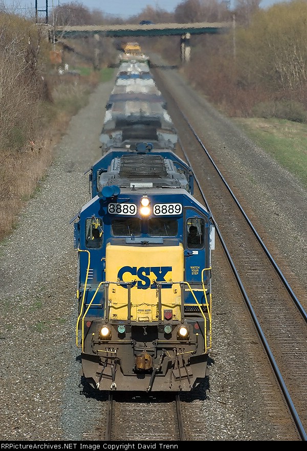 Westbound CSX Q381